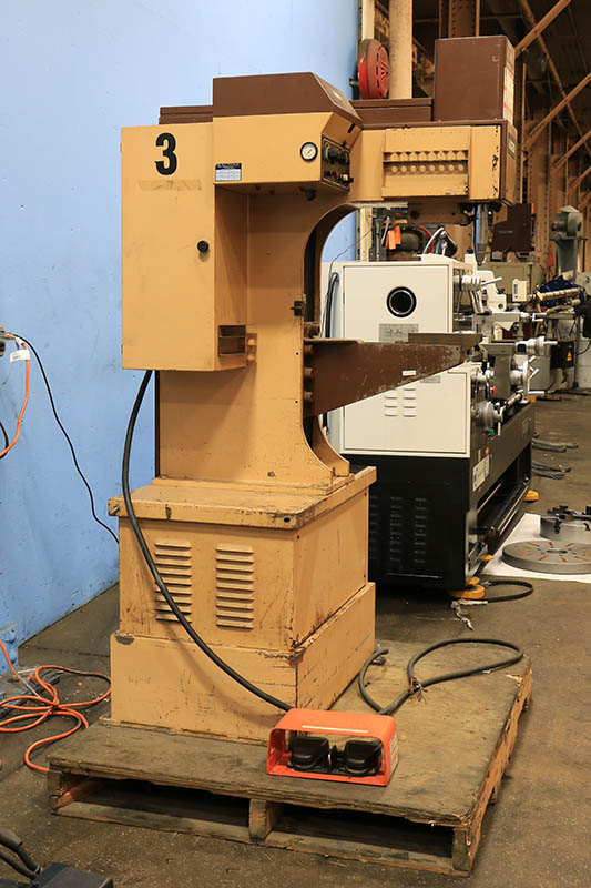 6 Ton 8.5'' Stroke Haeger HP6-B HARDWARE INSERTION PRESS (Ref No ...