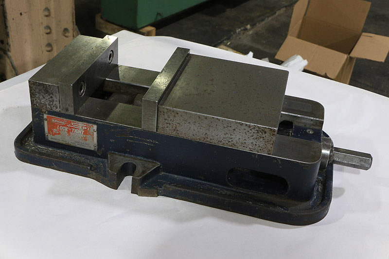 6'' JAWS ERON Lock-Tight MACHINE VISE (Ref No: 158897) - Machinery Values