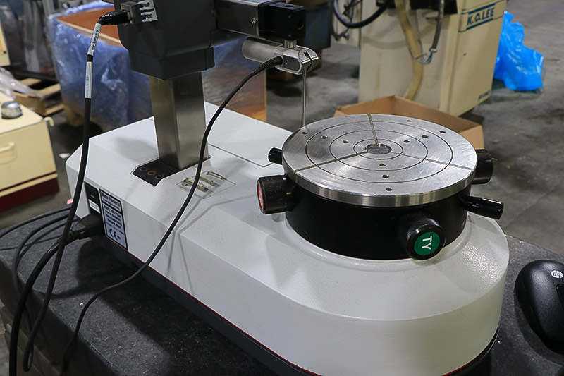 Mahr MMQ100 PLUS ROUNDNESS MEASURING MACHINE, PC, PROBE INSPECTION ...