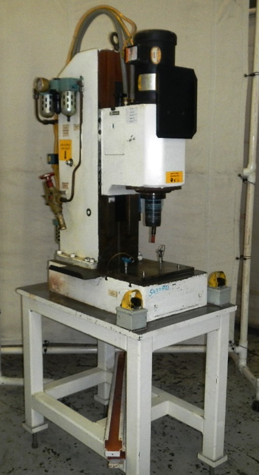 0.5'' Rivet Cap 8'' Throat Orbitform B-500 RIVETER (Ref No: 161231 ...