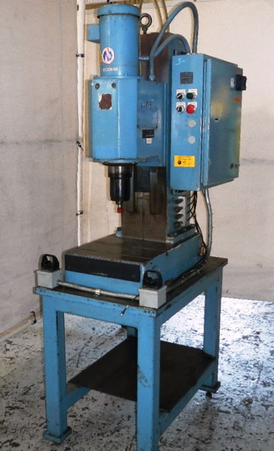 0.5'' Rivet Cap 8'' Throat Orbitform B-500 RIVETER (Ref No: 161237 ...