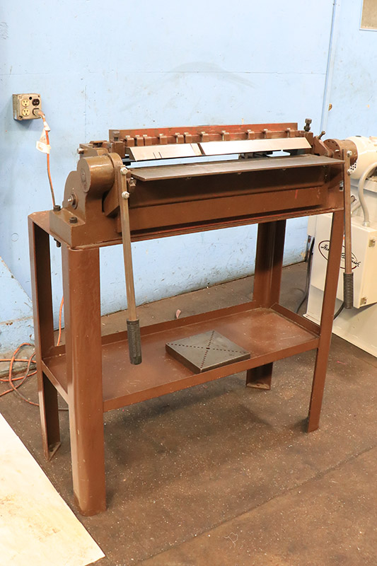 16Ga Thickness 24'' Width Diacro 24-HFB FINGER (BOX & PAN) BRAKE (Ref ...