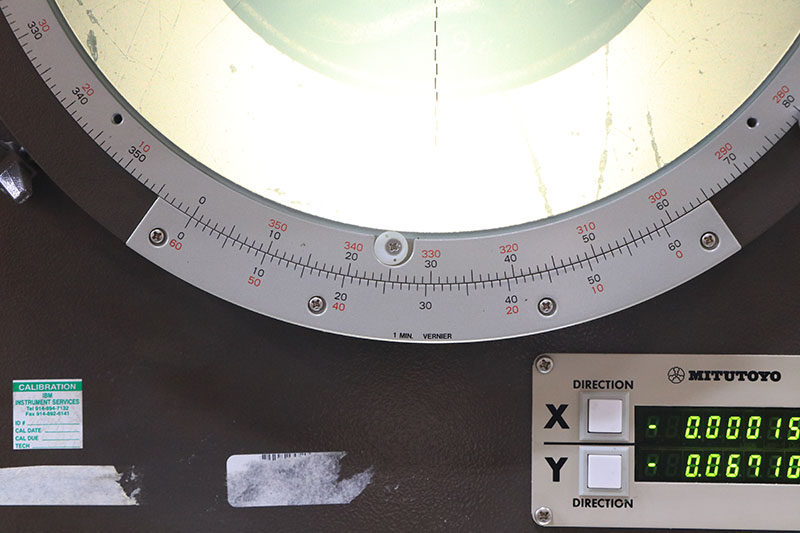 12'' Screen Mitutoyo PJ311, VERTICAL, BENCH MODEL, NEW 1995 OPTICAL ...