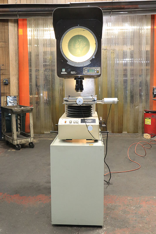 12'' Screen Mitutoyo PJ311, VERTICAL, BENCH MODEL, NEW 1995 OPTICAL ...