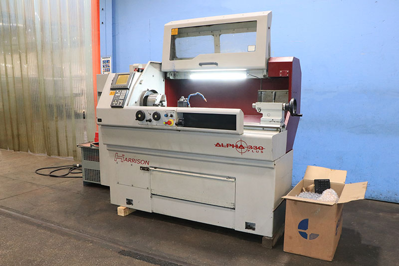 13'' Swing 40'' Centers Harrison ALPHA 330 PLUS CNC LATHE (Ref No ...