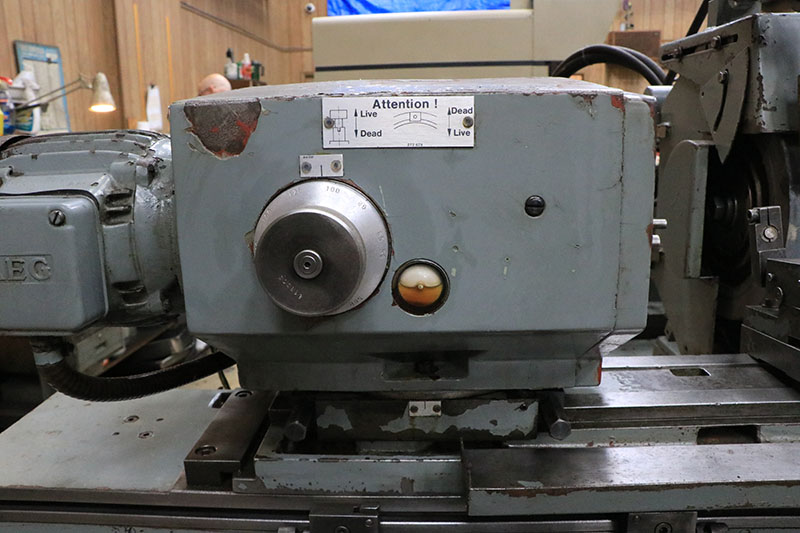 10'' Swing 16'' Centers Cincinnati-Milacron R-57, 1975, FULL AUTO CYCLE ...