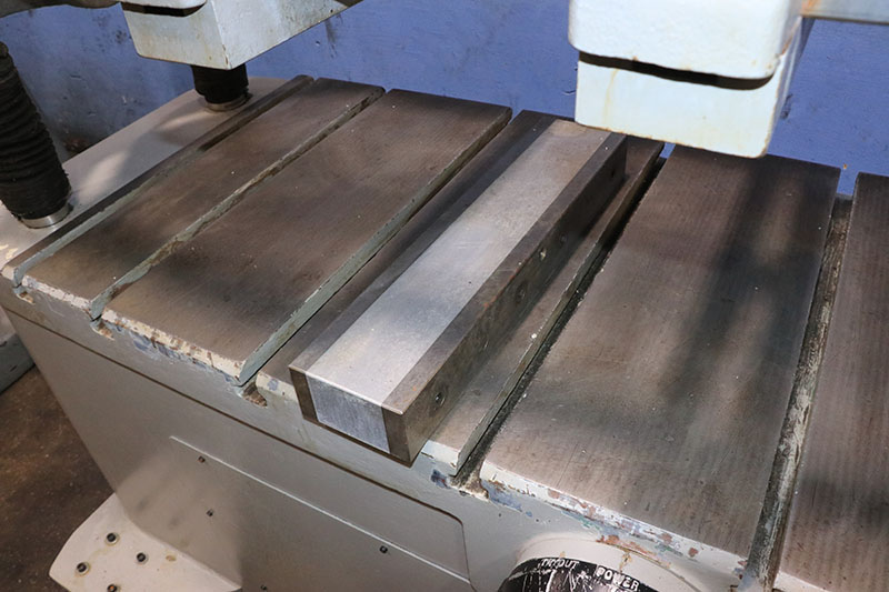 3000Lb Cap. Hansford 1020 DIE FLIPPER (Ref No: 163897) - Machinery Values