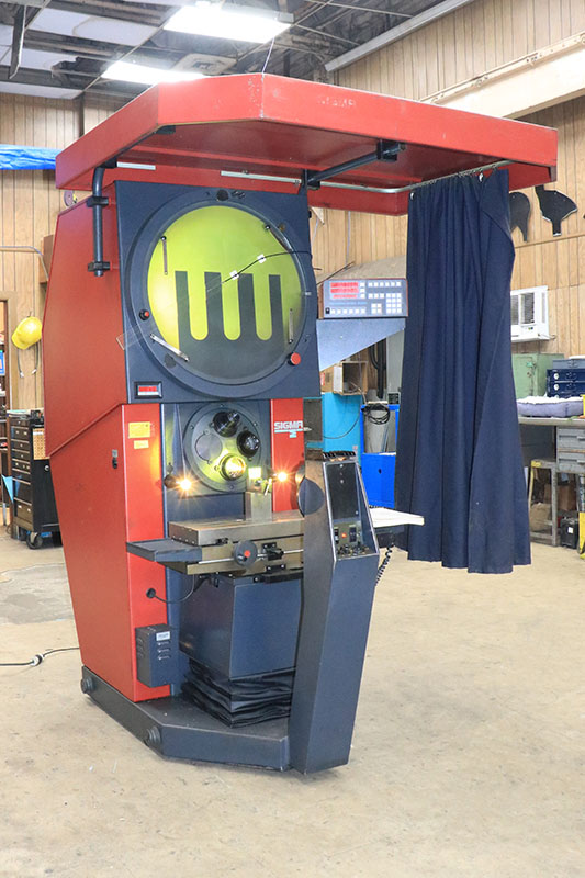 24'' Screen Starrett HF600, 2002, QC 2000 DRO w/PROG. GEO FUNCT., 10 ...