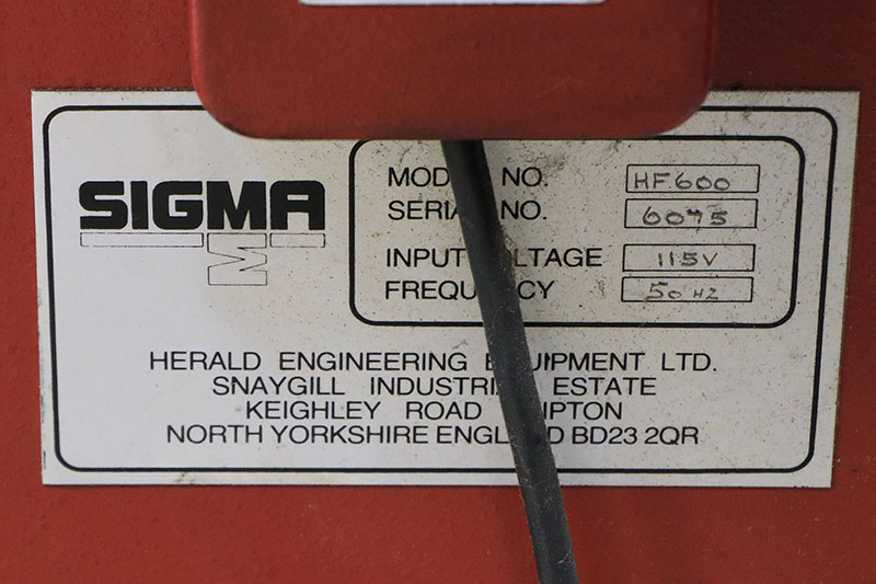 24'' Screen Starrett HF600, 2002, QC 2000 DRO w/PROG. GEO FUNCT., 10 ...