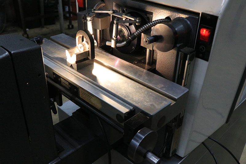 14'' Screen Gage-Master 29/GM5, 1993, GM5 DRO w/PROG. GEO FUNCT., 10X ...