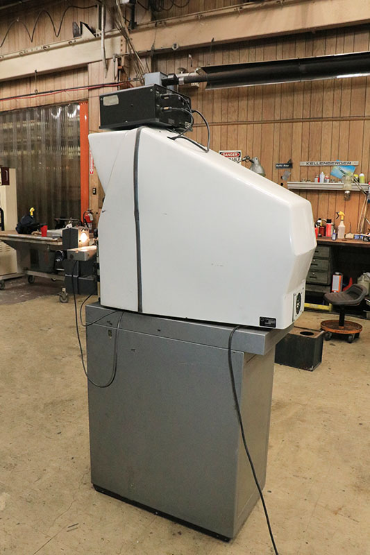 14'' Screen Gage-Master 29/GM5, 1993, GM5 DRO w/PROG. GEO FUNCT., 10X ...