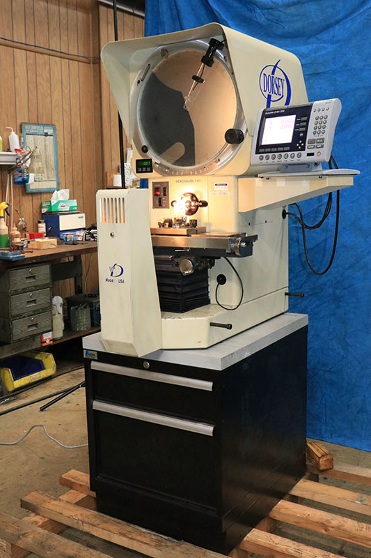 16'' Screen Dorsey Gage Co. BENCHMARK 16H, 2004, QC 200 DRO w/PROG. GEO ...