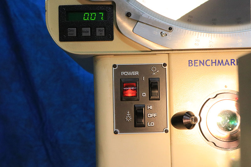 16'' Screen Dorsey Gage Co. BENCHMARK 16H, 2004, QC 200 DRO w/PROG. GEO ...