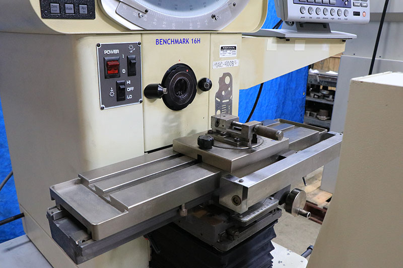 16'' Screen Dorsey Gage Co. BENCHMARK 16H, 2004, QC 200 DRO w/PROG. GEO ...