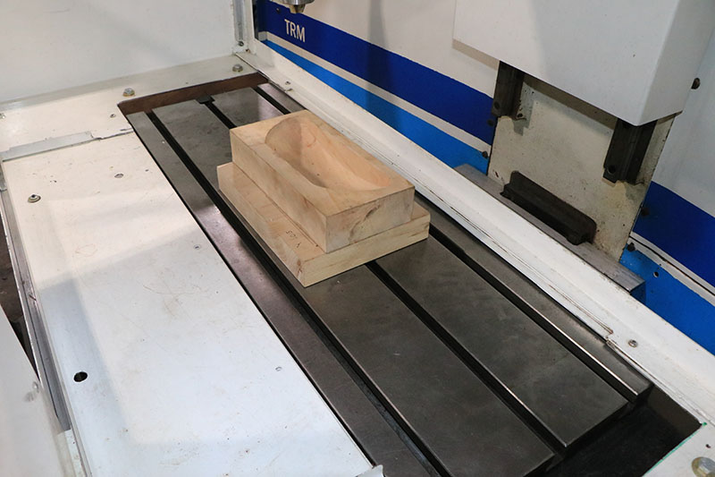 30'' X Axis 5HP Spindle Fadal TRM CNC VERTICAL MILL (Ref No: 165472 ...