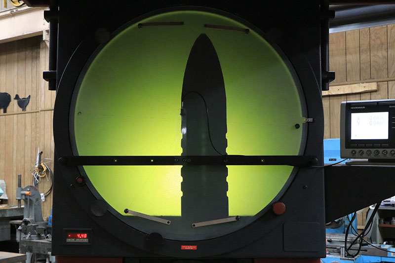 30'' Screen Starrett HF750, 2011, QC200 DRO & EDGE DET. OPTICAL ...