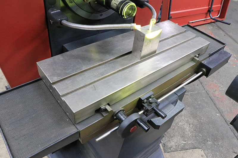 30'' Screen Starrett HF750, 2011, QC200 DRO & EDGE DET. OPTICAL ...