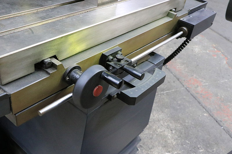 30'' Screen Starrett HF750, 2011, QC200 DRO & EDGE DET. OPTICAL ...