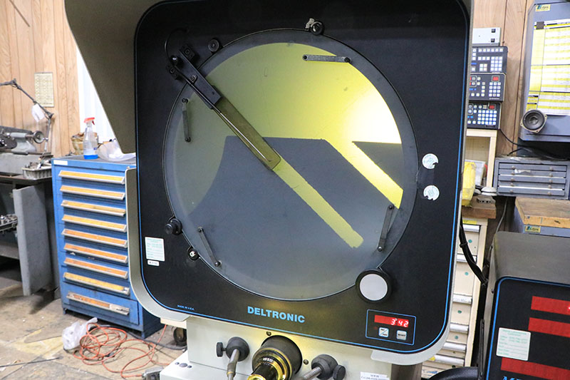 14'' Screen Deltronic DH-214MPC-5E, 2007, DRO WITH EDGE DET. OPTICAL ...