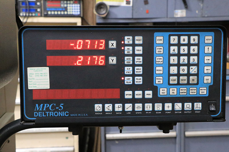 14'' Screen Deltronic DH-214MPC-5E, 2007, DRO WITH EDGE DET. OPTICAL ...
