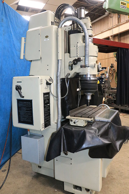 11'' Y Axis 18'' X Axis Moore G-18, NEW 1992, S/N: G-4284, SONY 2X DRO ...