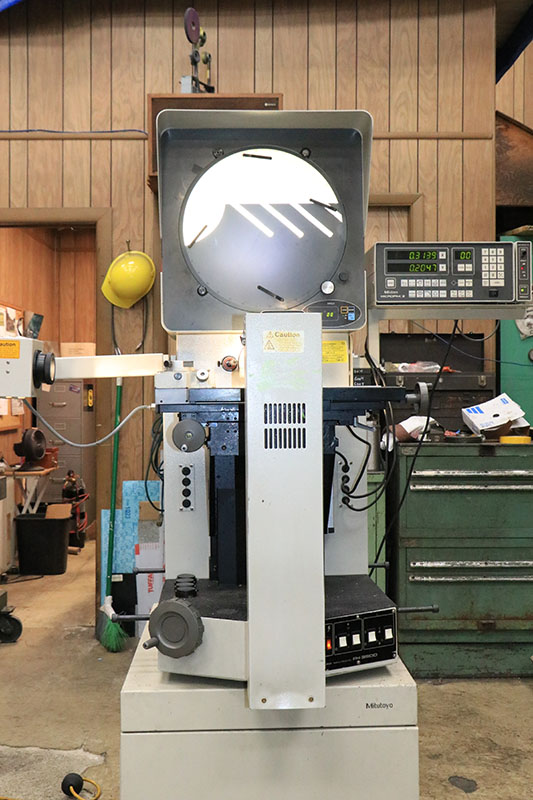 14'' Screen Mitutoyo PH-3500, 2000's, MICROPAK 2 DRO & OPTOEYE EDGE DET ...