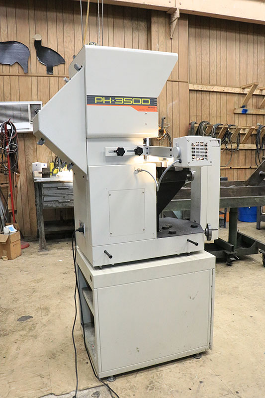 14'' Screen Mitutoyo PH-3500, 2000's, MICROPAK 2 DRO & OPTOEYE EDGE DET ...