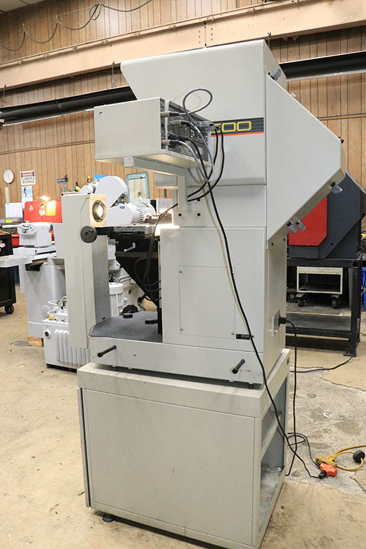 14'' Screen Mitutoyo PH-3500, 2000's, MICROPAK 2 DRO & OPTOEYE EDGE DET ...