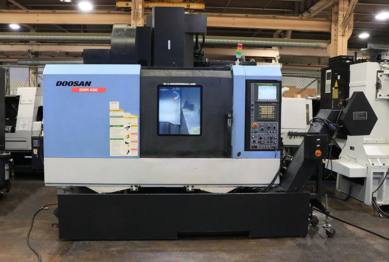 30'' X Axis 17'' Y Axis Doosan DNM400 VERTICAL MACHINING CENTER (Ref No ...