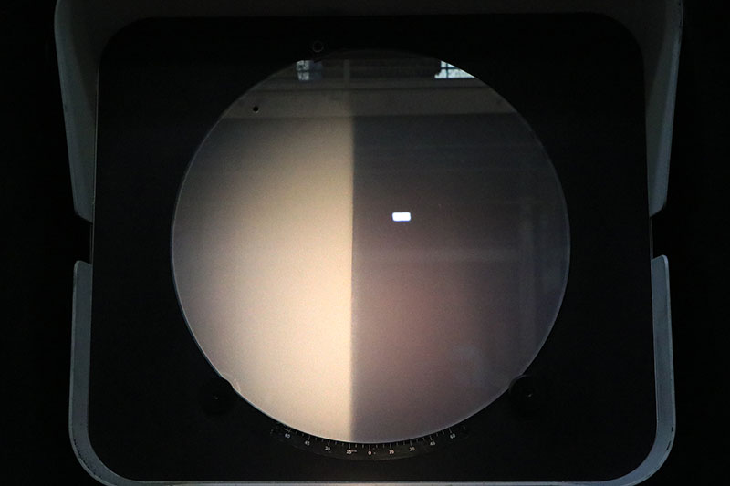 14'' Screen Micro-Vu SPECTRA SERIES, '05, Q16 DRO, LENS, SURF. ILL ...